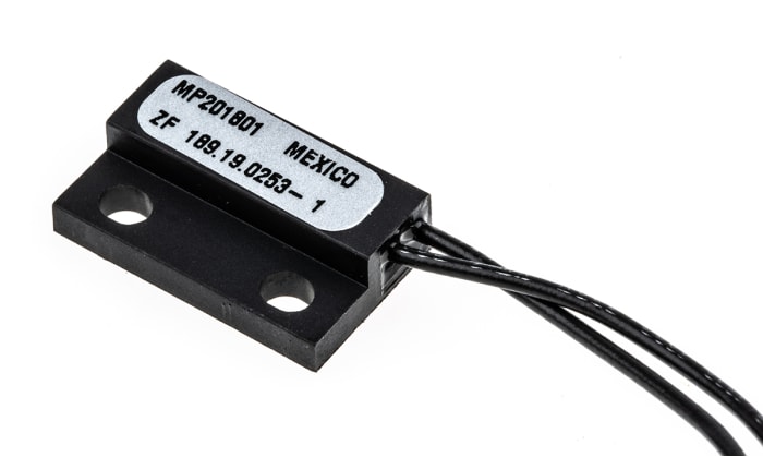 MP201801 ZF | ZF Magnetic Proximity Sensor | 765-9337 | RS