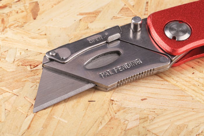 RS PRO | RS PRO Safety Knife with Straight Blade, Retractable | 789 ...