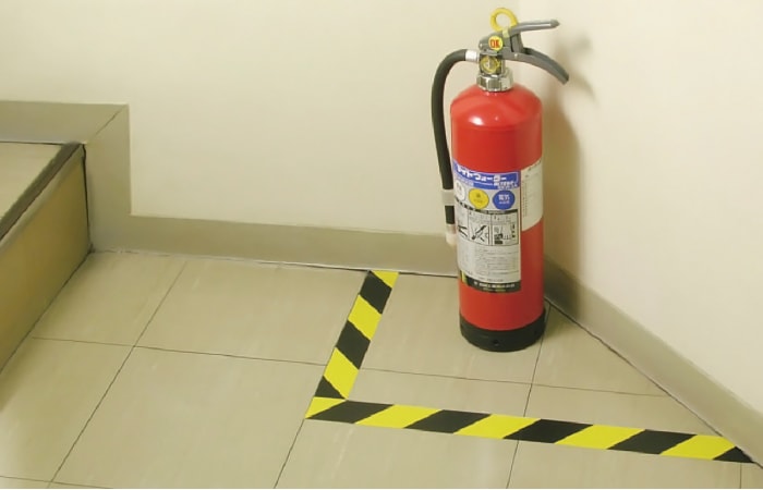 5702 50mmx33m 3M | Cinta de advertencia de peligro adhesiva 3M 5702 de ...