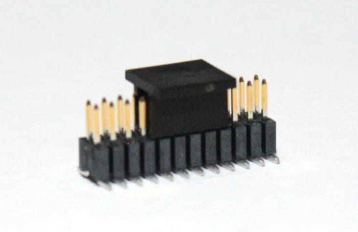 879331017 Molex | Molex Slim-Grid Series Right Angle Surface Mount Pin ...