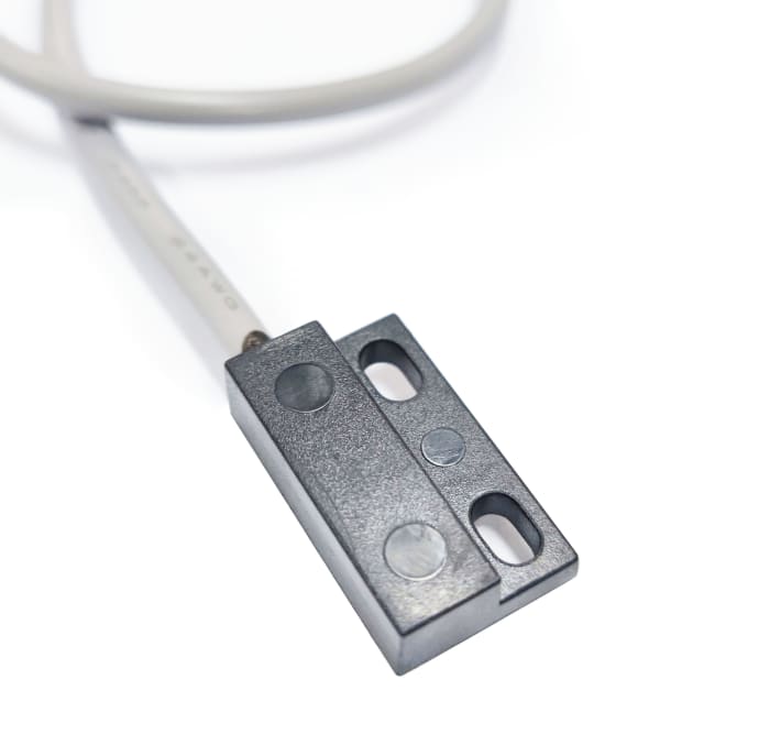 RS PRO | RS PRO Rectangular Reed Switch, NO, 160Vac, IP67 | 268-4851 | RS