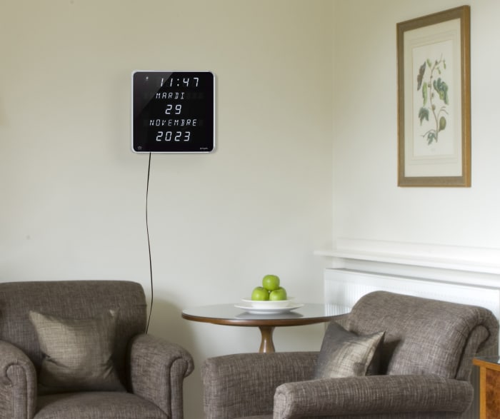 11193 Orium | Orium Black, Silver Desktop, Wall Clock | 273-1672 | RS