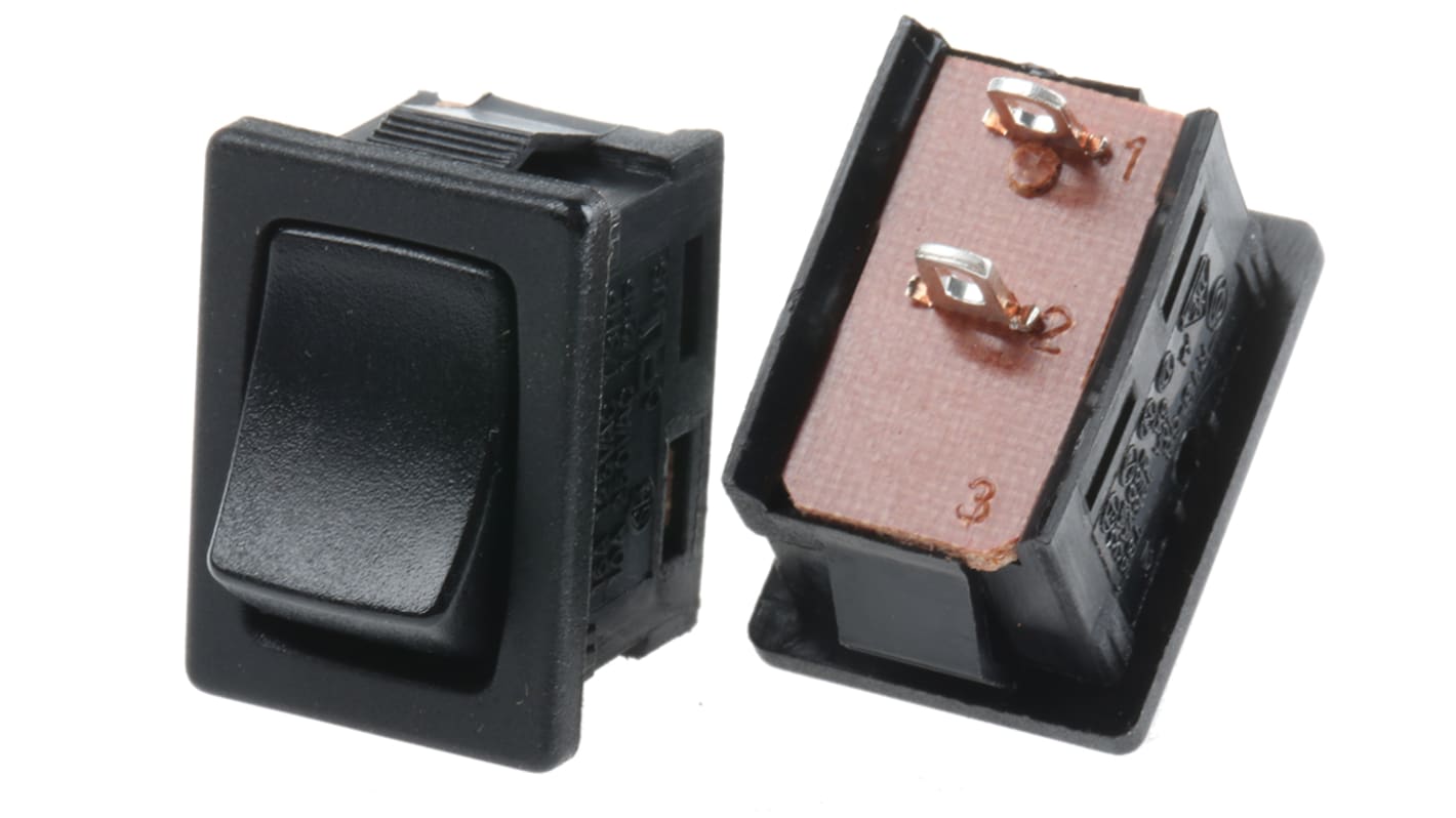 RS PRO SPST, Latching Rocker Switch Panel Mount | RS