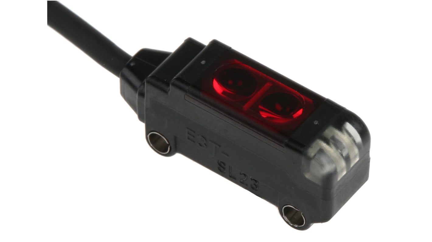 E3T-SL23 2M | Omron Retroreflective Photoelectric Sensor, Block Sensor, 5 mm → 30 mm Detection ...