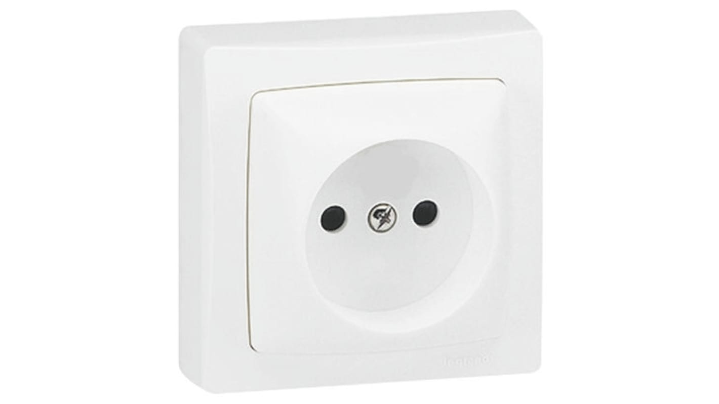 0 860 22 | Legrand White 1 Gang Plug Socket, 16A, Type E - French ...