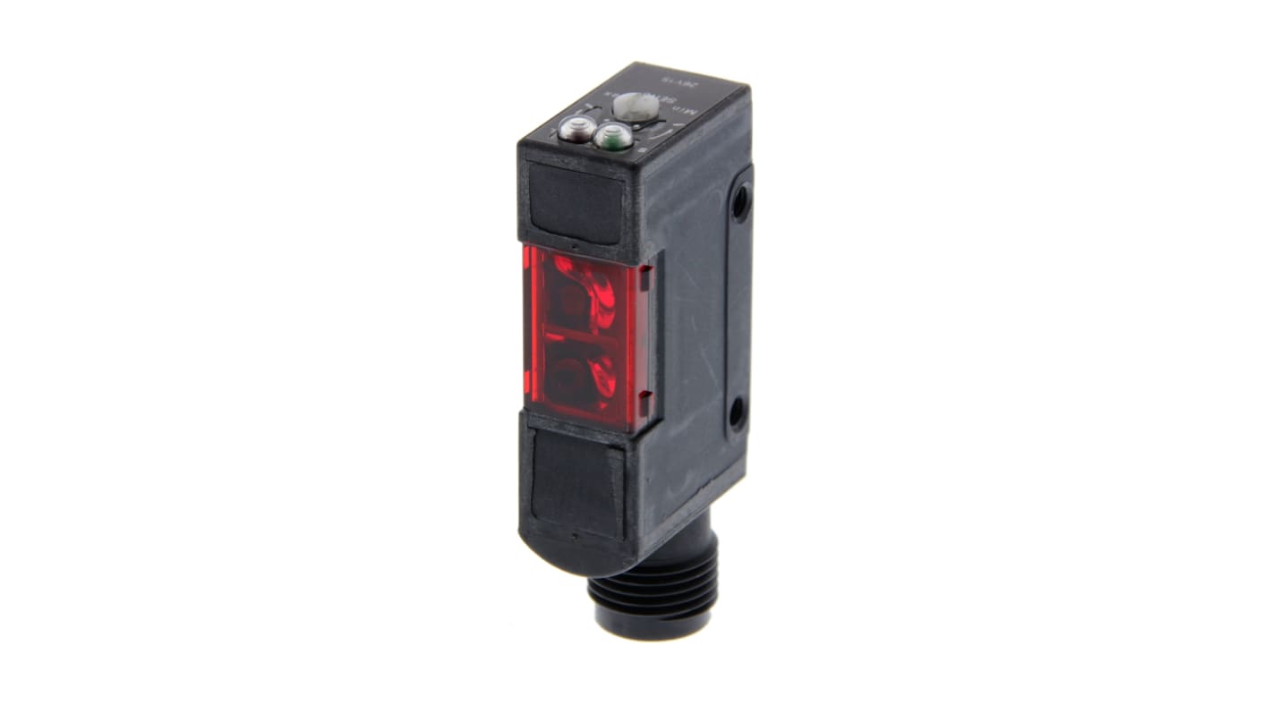 E3S-AD87 | Omron Diffuse Photoelectric Sensor, Block Sensor, 700 mm Detection Range | RS