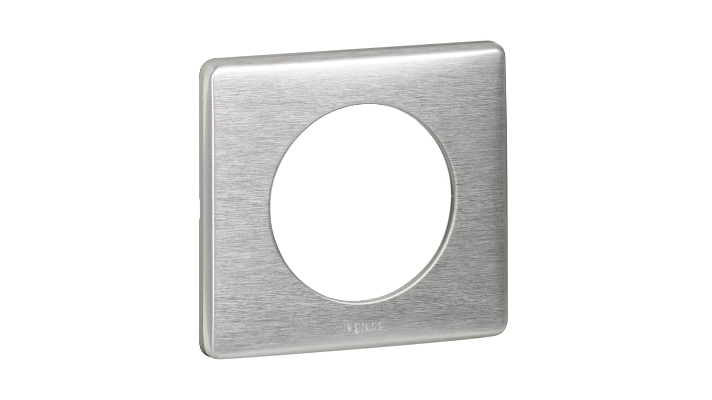 0 689 21 | Legrand Plate | RS