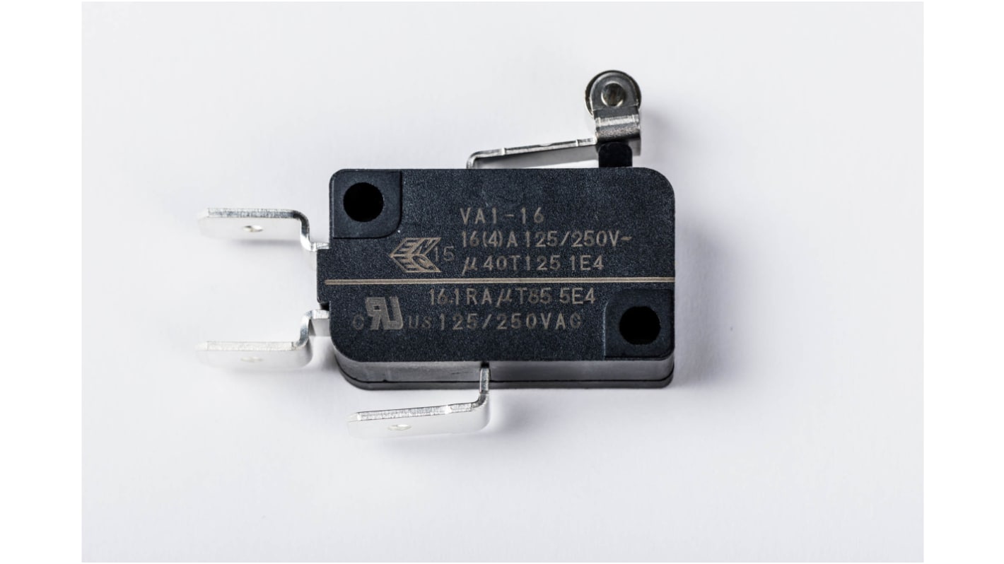 VA1-16L1-05E0-Z | Zippy Roller Lever Snap Action Micro Switch, Solder Terminal, 16.1A, SPDT | RS
