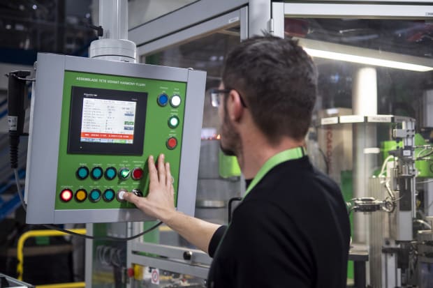 Sustainable performance, by design | Schneider Green Premium