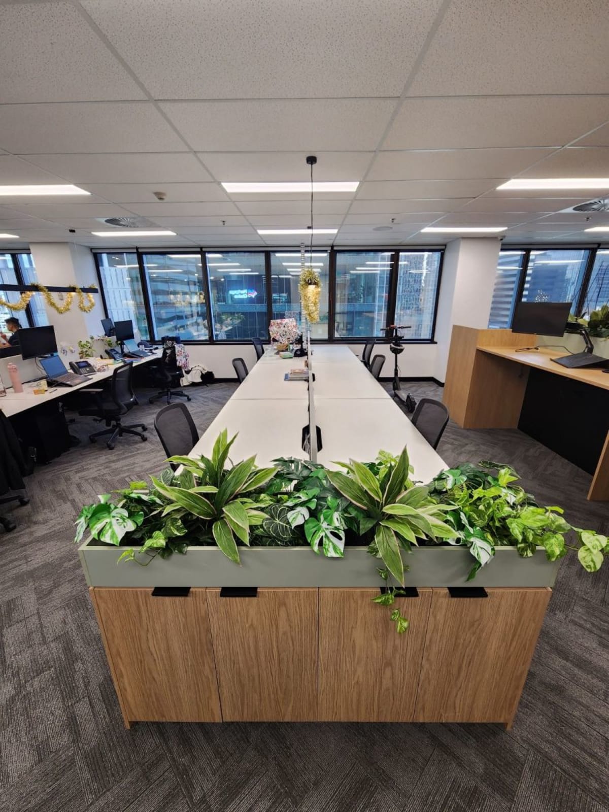Coworking Desks for 3 - $1,100/desk /month - Brisbane (Ref ...