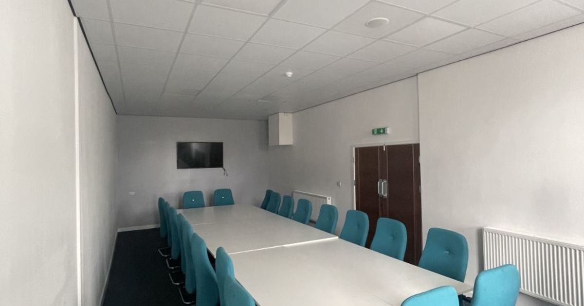 York Meeting Room for Rent - 102 Conference Rooms | Rubberdesk