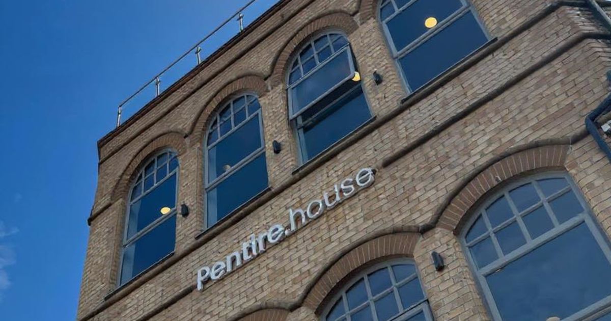 Helston Office Space for Rent - 1 Offices | Rubberdesk (UK)
