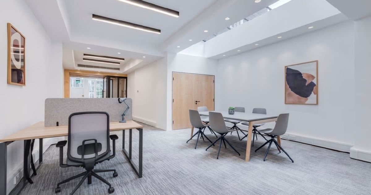 Gough Square Office Space for Rent - 15 Offices | Rubberdesk
