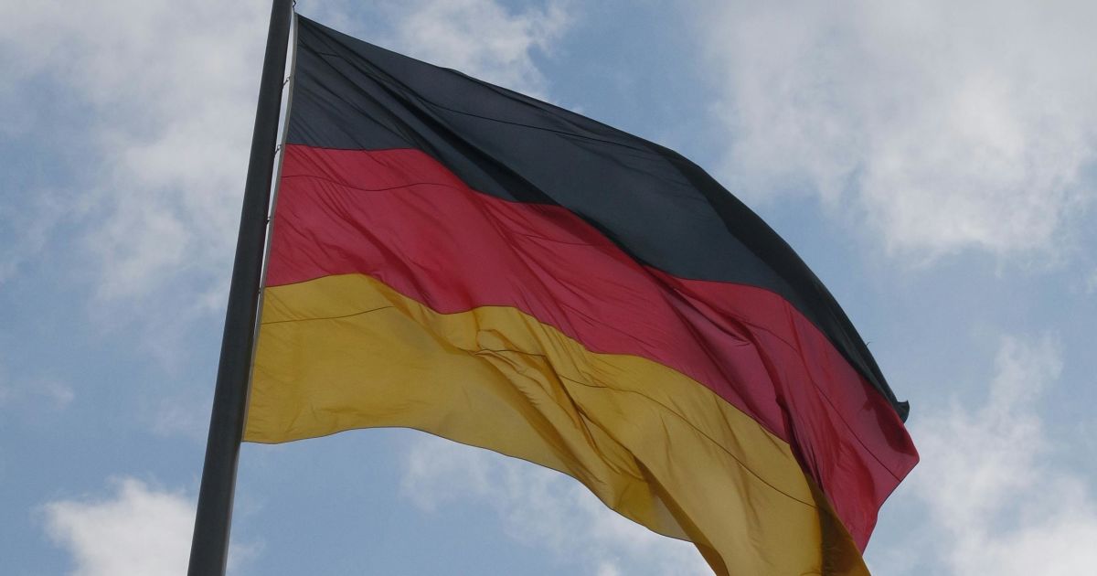 Tyskland - flagg til flaggstang