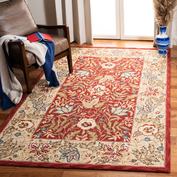 Safavieh Chelsea HK140C Red - Ivory | Rug Studio