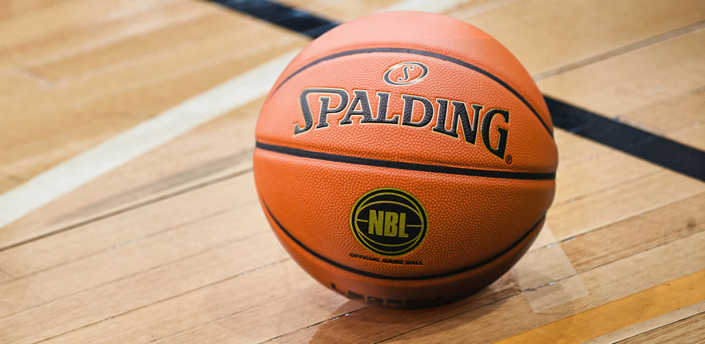 Spalding returns for iconic reunion