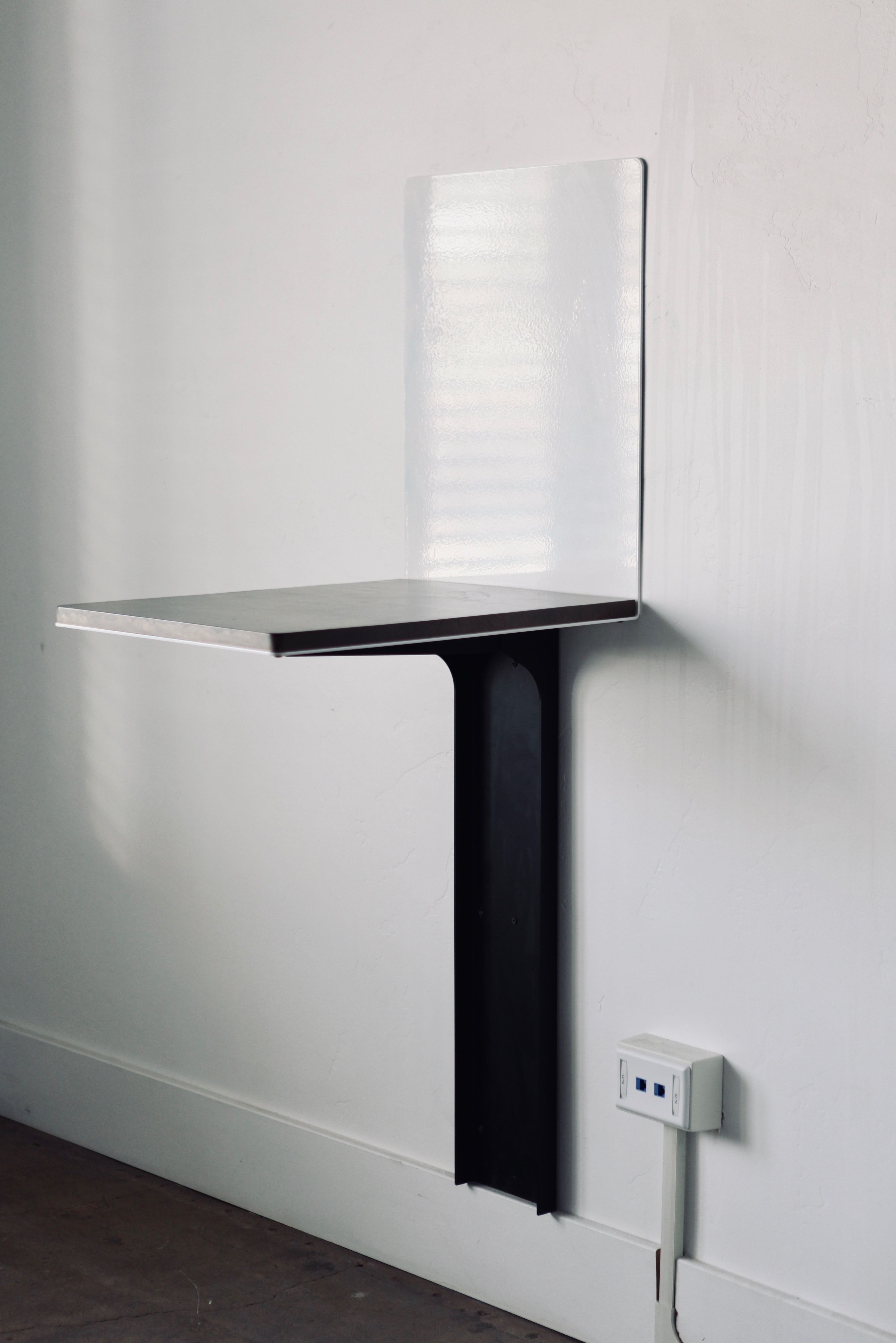 Finisher Wall Mounted Desk