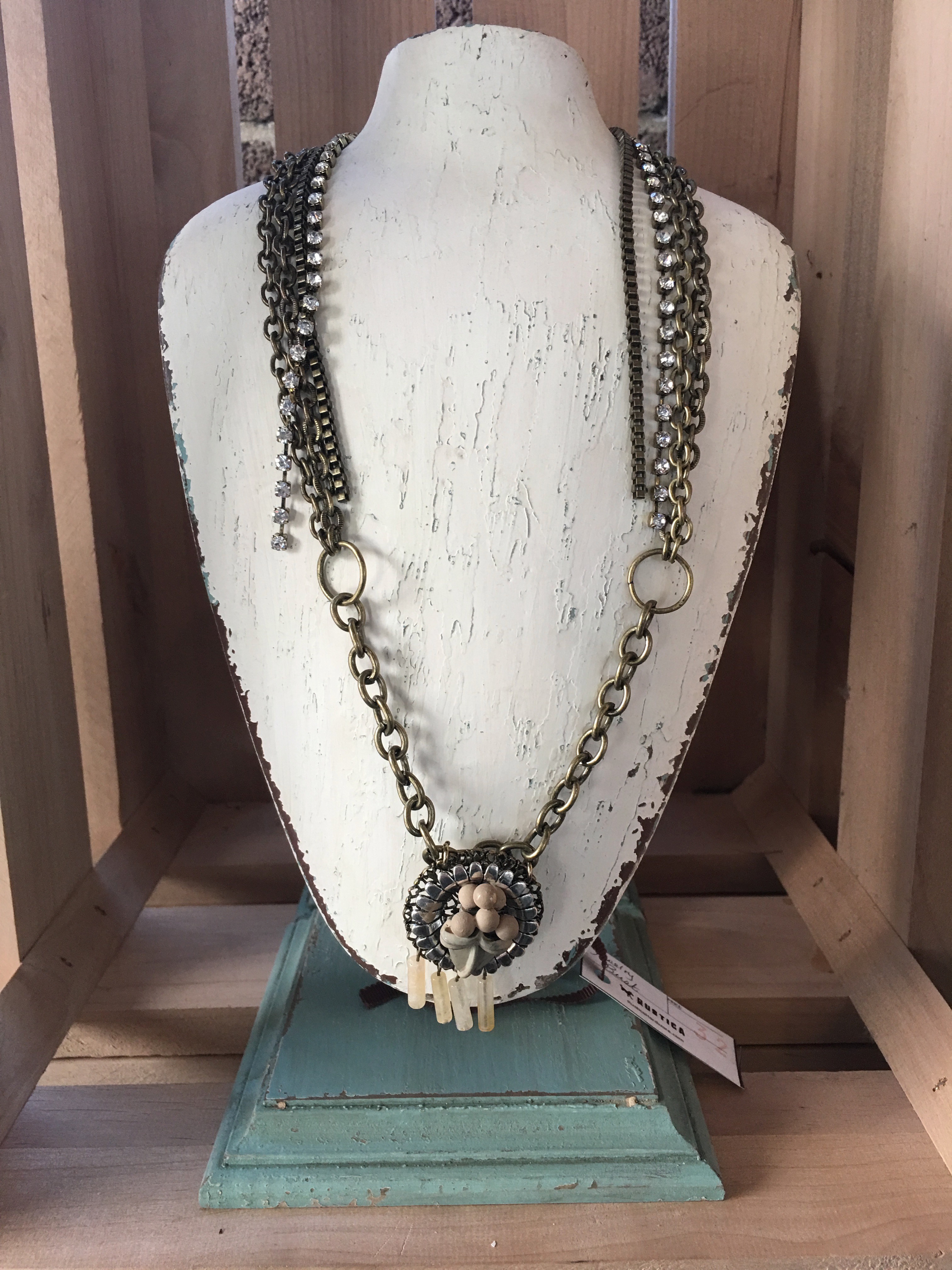 For true lifestyle inspiration and home decor, visit the Rustica ...
