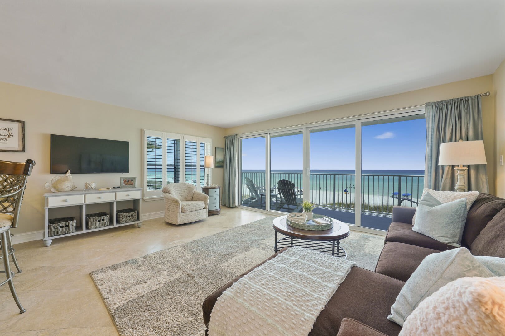 Cabana Club 201 • Condo rental near Destin, FL | Destin Florida