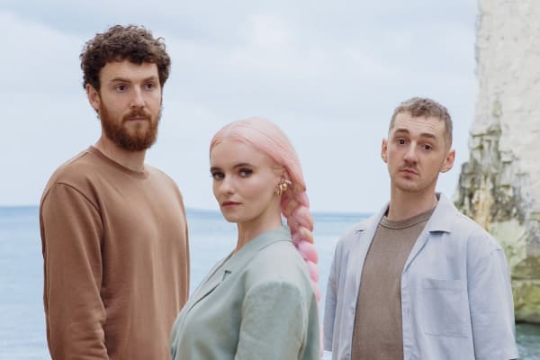Clean Bandit - Ages, Members & Facts - Starlogue