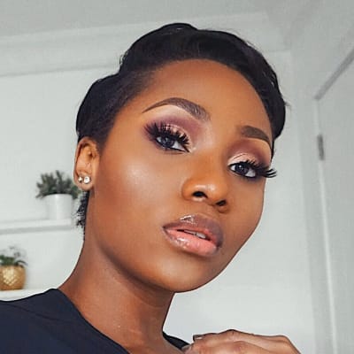 Behzinga - Biography, Age & Facts - Starlogue