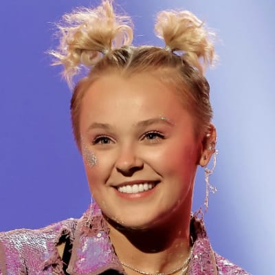 JoJo Siwa - Biography, Age & Facts - Starlogue
