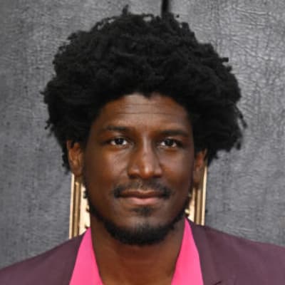 Labrinth - Biography, Age & Facts - Starlogue