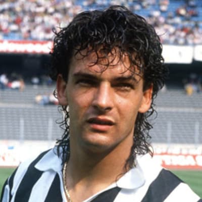 Roberto Baggio - Biography, Age & Facts - Starlogue