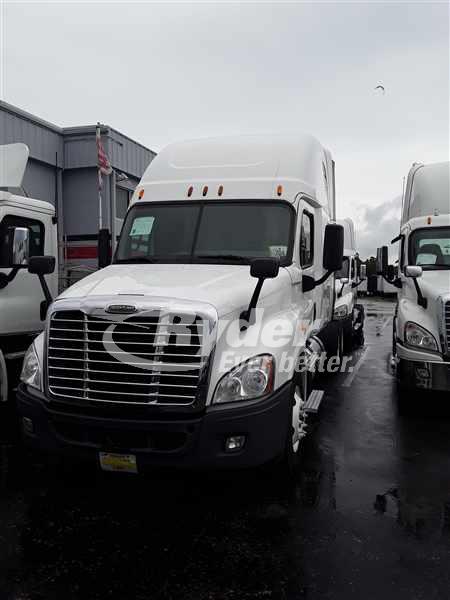 FREIGHTLINER Sleepers For Sale