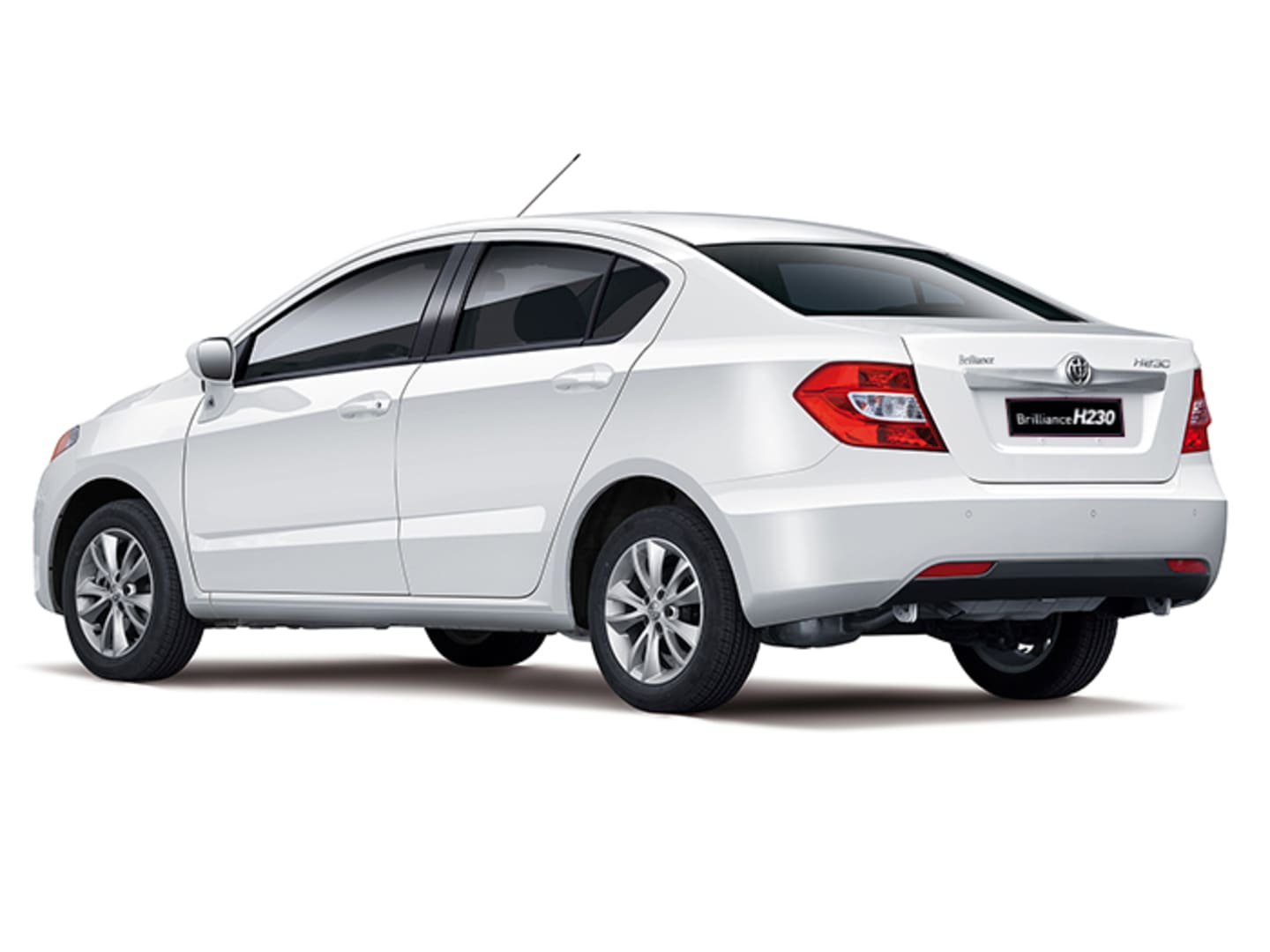 BRILLIANCE H230 | SafeLemon: Seguros con sentido