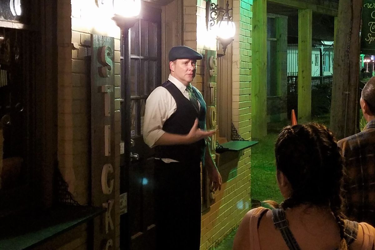 Where Are Houston's Ghosts? | Houstonia Magazine