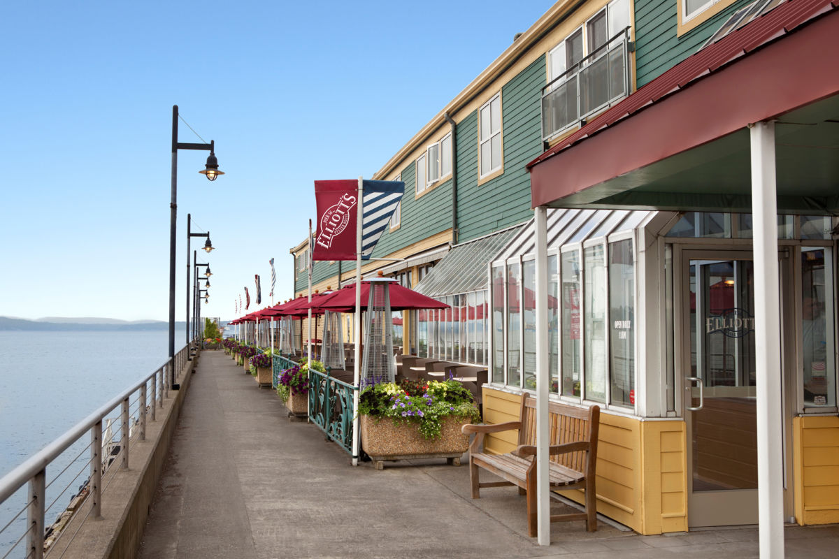 Seattle Fish House Giants Set To Reopen Tomorrow | Seattle Food Events ...