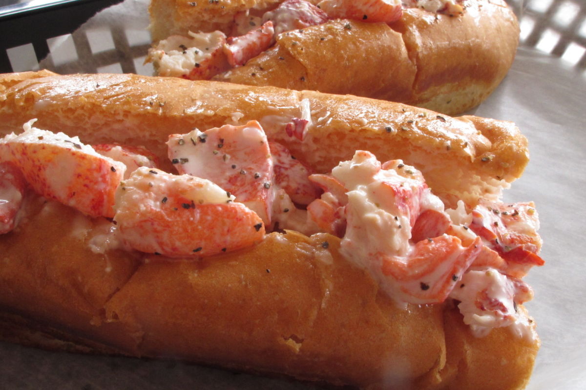 Luscious Lobster Rolls | Houstonia Magazine