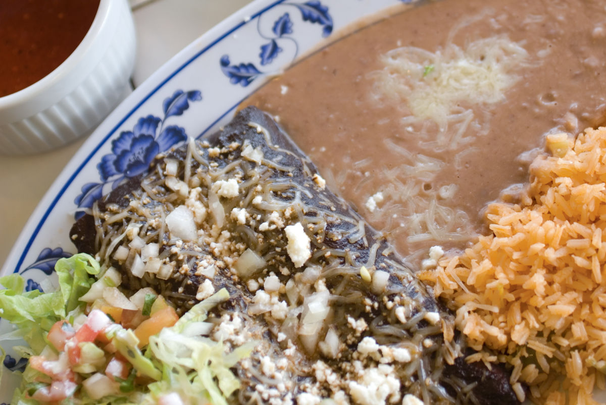 Taqueria Muy Macho | Businesses | Seattle Met