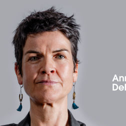 Melanie Crites's Instagram, Twitter & Facebook on IDCrawl