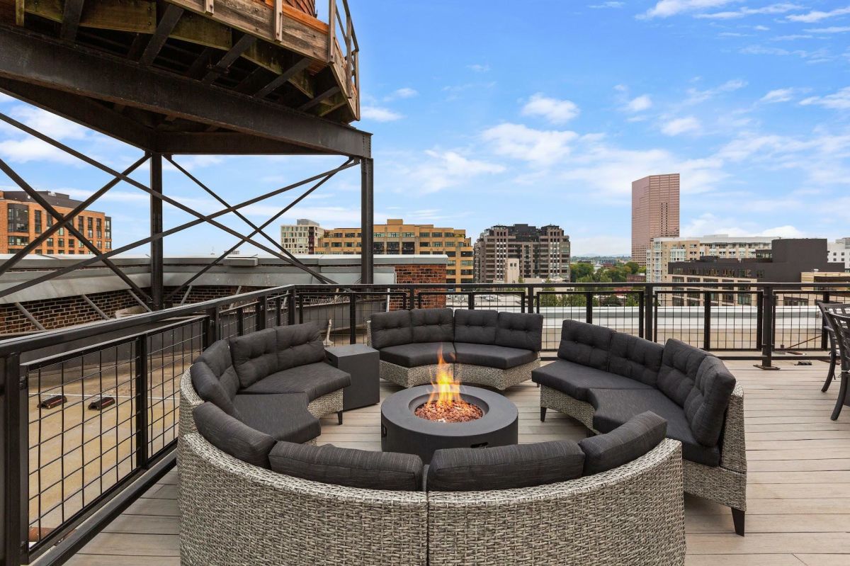 Property Watch: Timeless Pearl District Loft by Jessica Helgerson ...