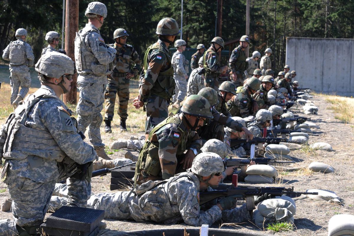 Transgender People Will Be Allowed to Serve in the Military | Seattle Met