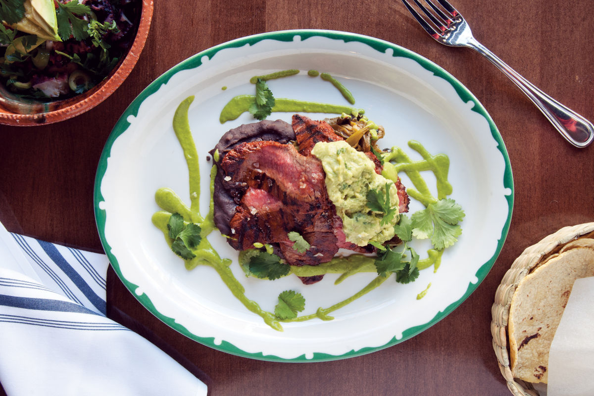 Review: Gracia Brings Mexico's Antojitos to Ballard Ave | Seattle Met