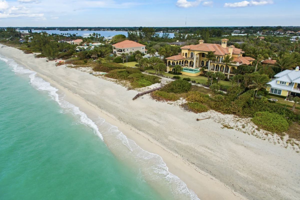 Water Service to Casey Key Shut Off Ahead of Idalia | Sarasota Magazine