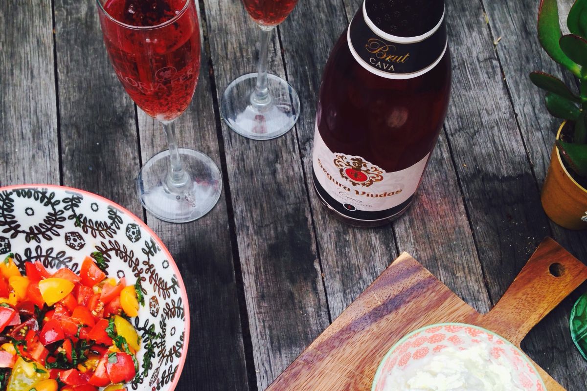 Cava Pairing Basics for a Successful Holiday Menu | Portland Monthly