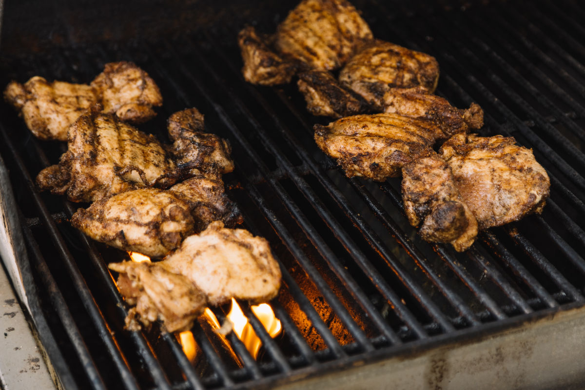 Grilled Foster Farms Free Range Chicken Breasts with Piquant Green ...