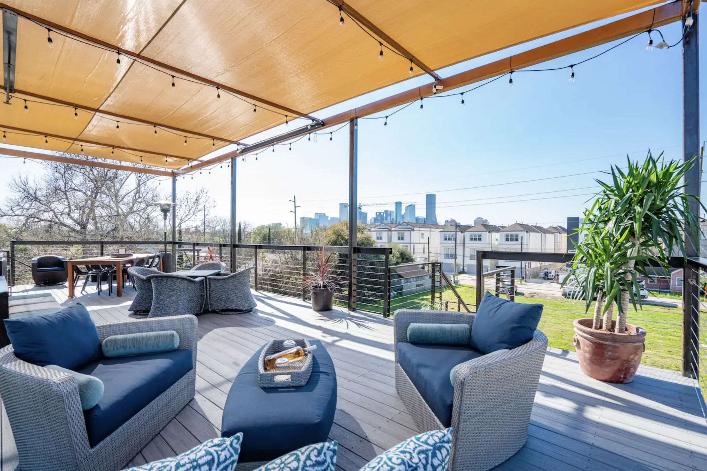 The Future Looks Bright For Houston Airbnb Hosts Post-Pandemic ...
