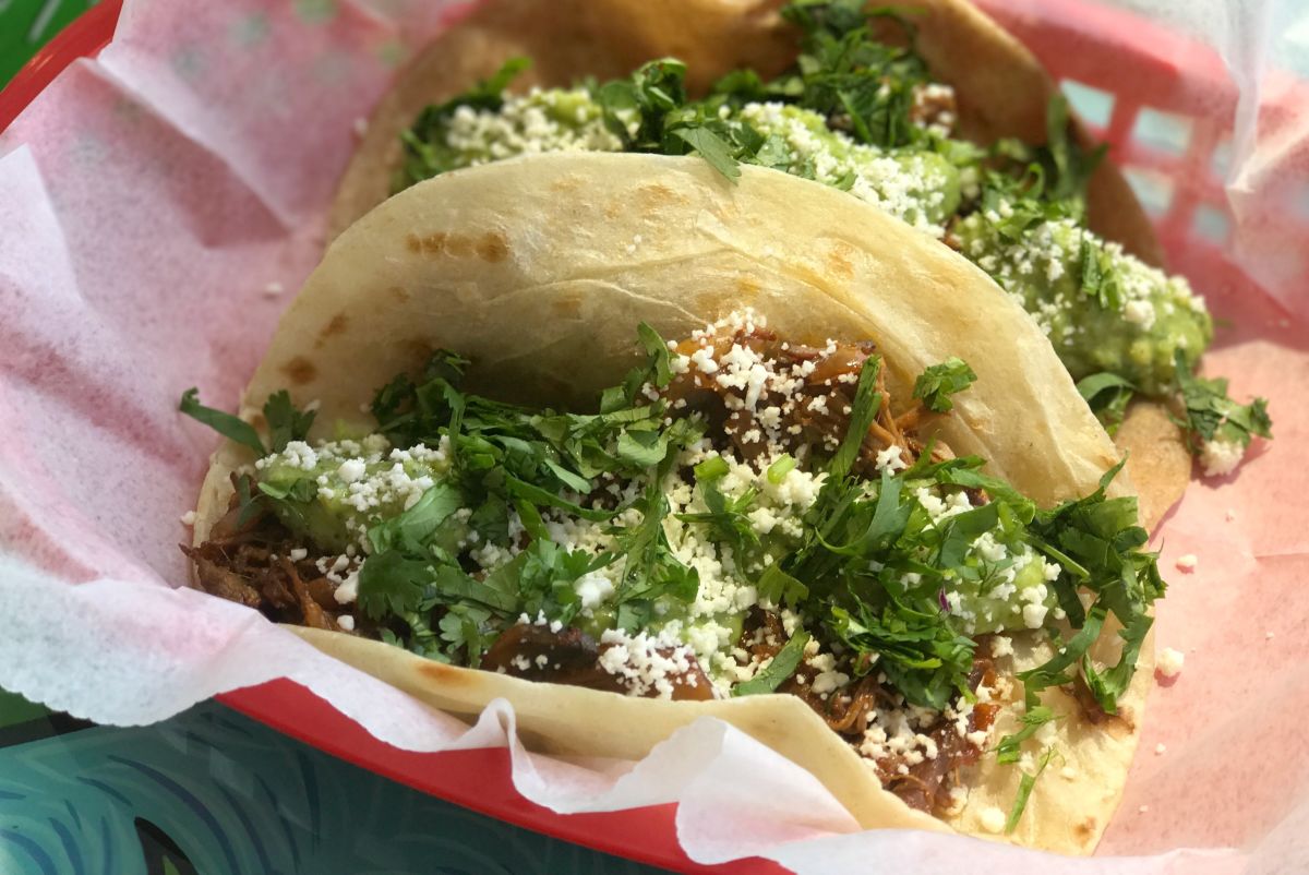 First Bite: Tacodeli | Houstonia Magazine