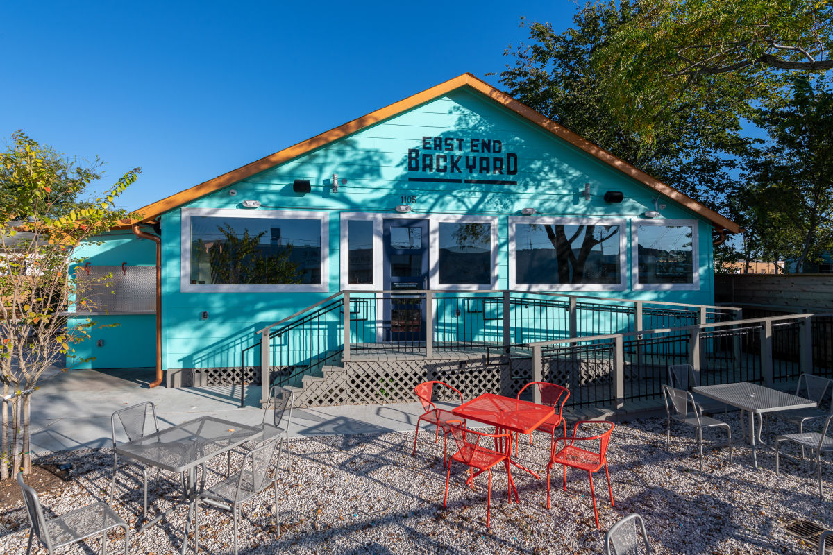 Where to Eat up and Drink in the Coogs' Final Four Run | Houstonia Magazine