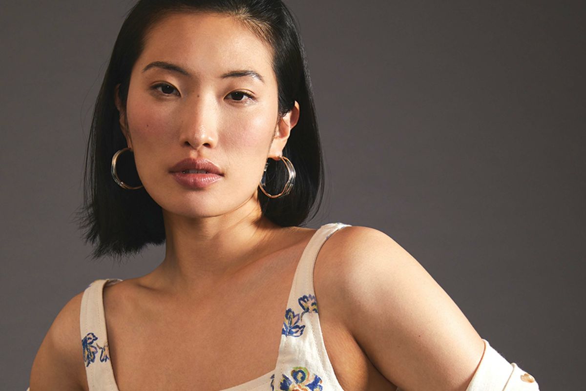 Early-Aughts Style Is Back. Here's How to Wear It. | Sarasota Magazine