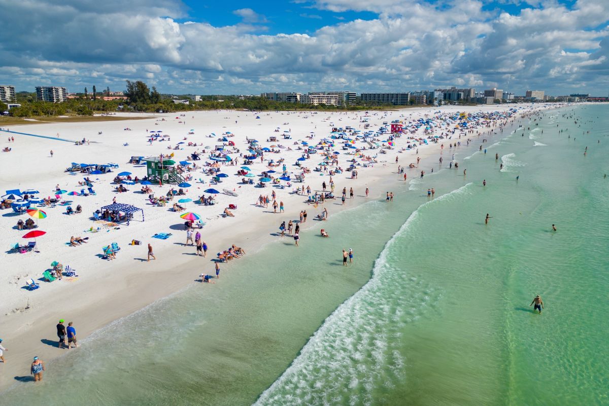 Is Red Tide Back Already? | Sarasota Magazine