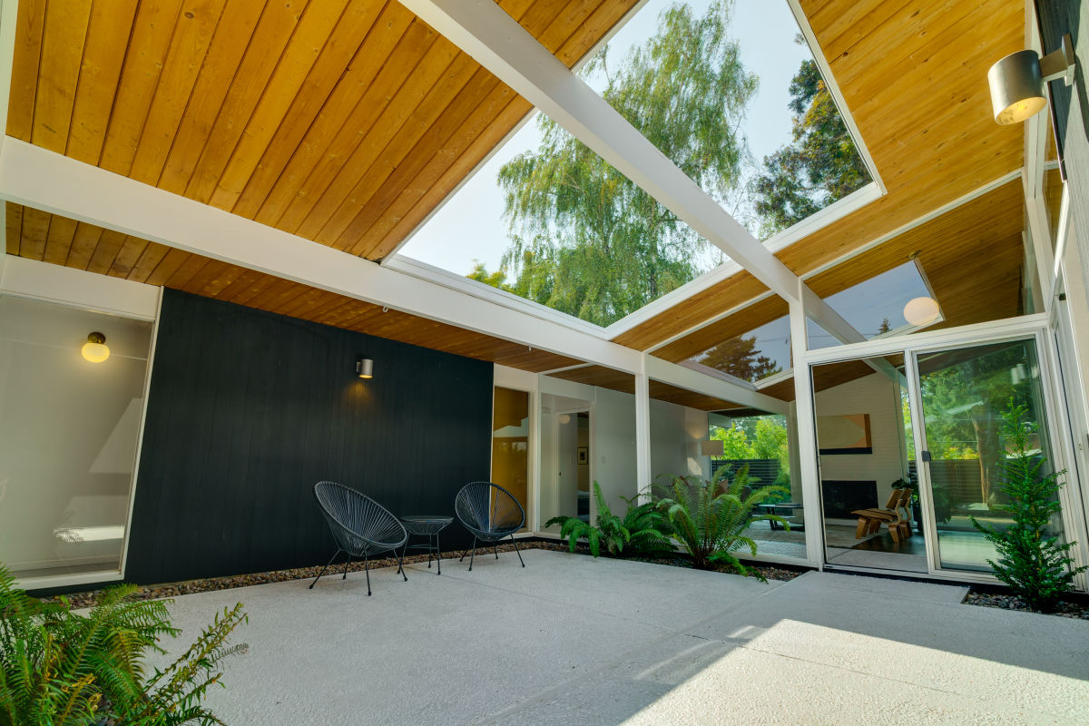 Property Watch: A Serene Rummer in a Portland Neighborhood Full of Them ...