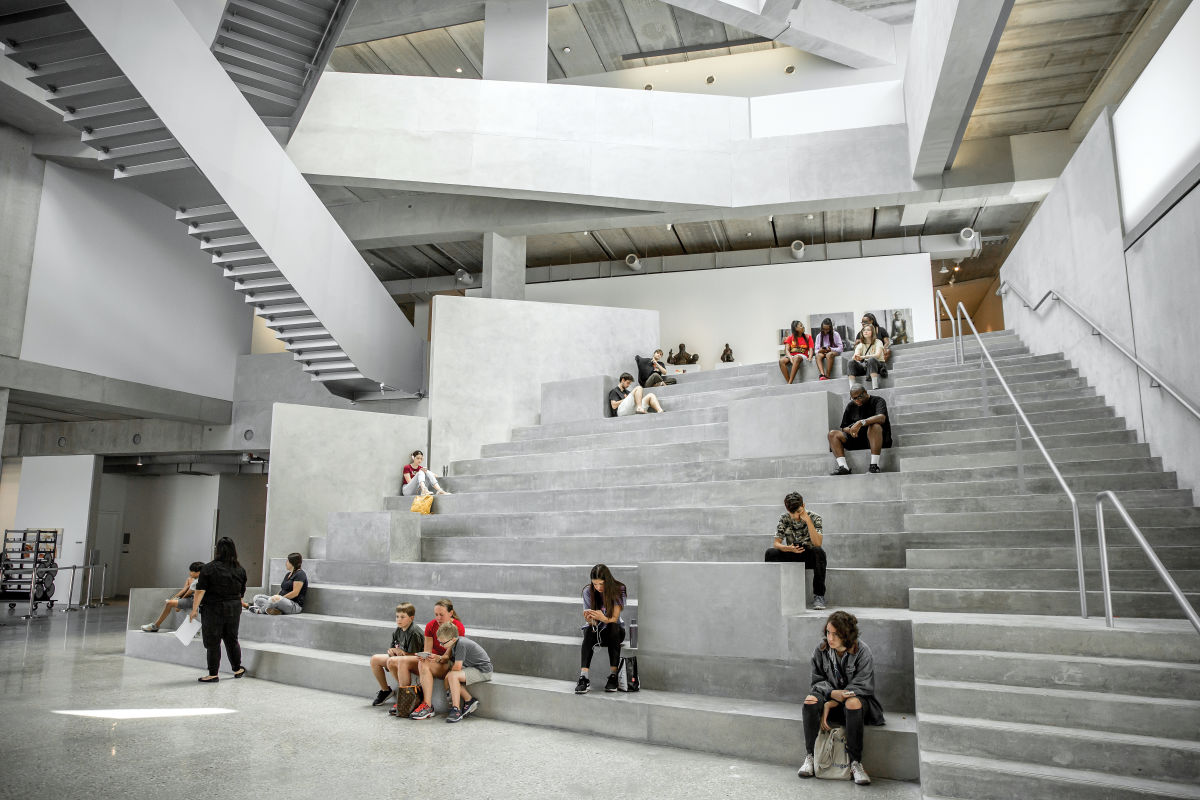 Expand Your Mind With These Classes | Houstonia Magazine