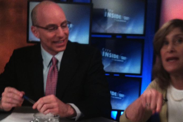 PubliCalendar Picks: C.R. Douglas' Last Show | Seattle Met