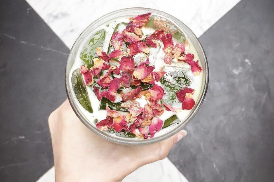 Want to Make Your Own Tea Blend? Here are Tips From an Expert ...